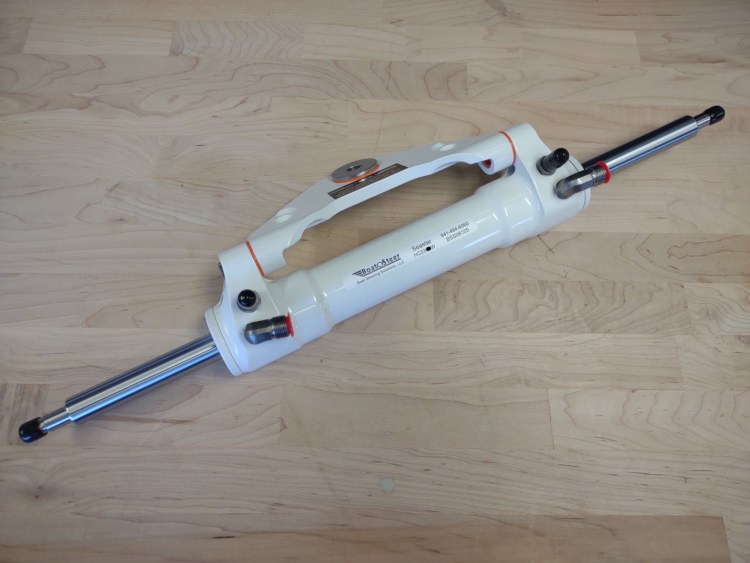 SeaStar Front Mount Pivoting Outboard Cylinder - White | Boat Steering ...